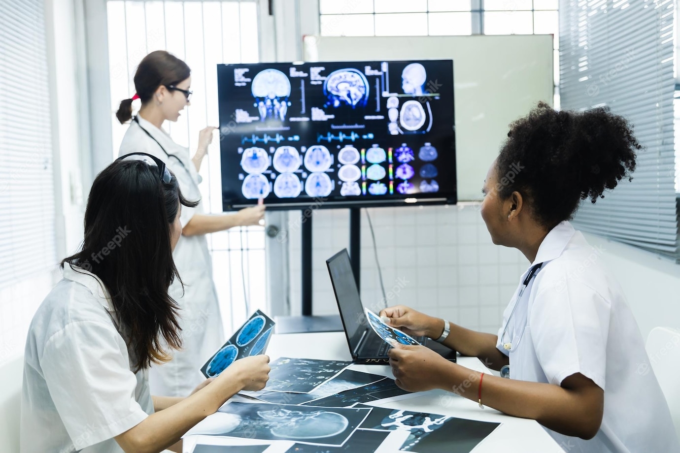 Revolutionizing Brain Monitoring and Stimulation with Thin-Film Neural ... Revolutionizing Brain Monitoring and Stimulation with Thin-Film Neural ...